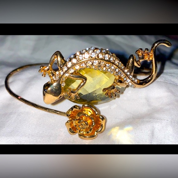 Jewelry | Gecko Lizard Gold Jeweled Bracelet | Poshmark
